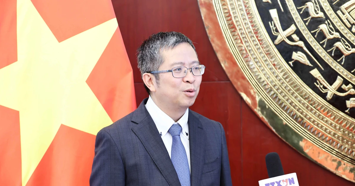 Embajador de Vietnam en China respalda modelo de gobierno local de dos niveles como clave para ...